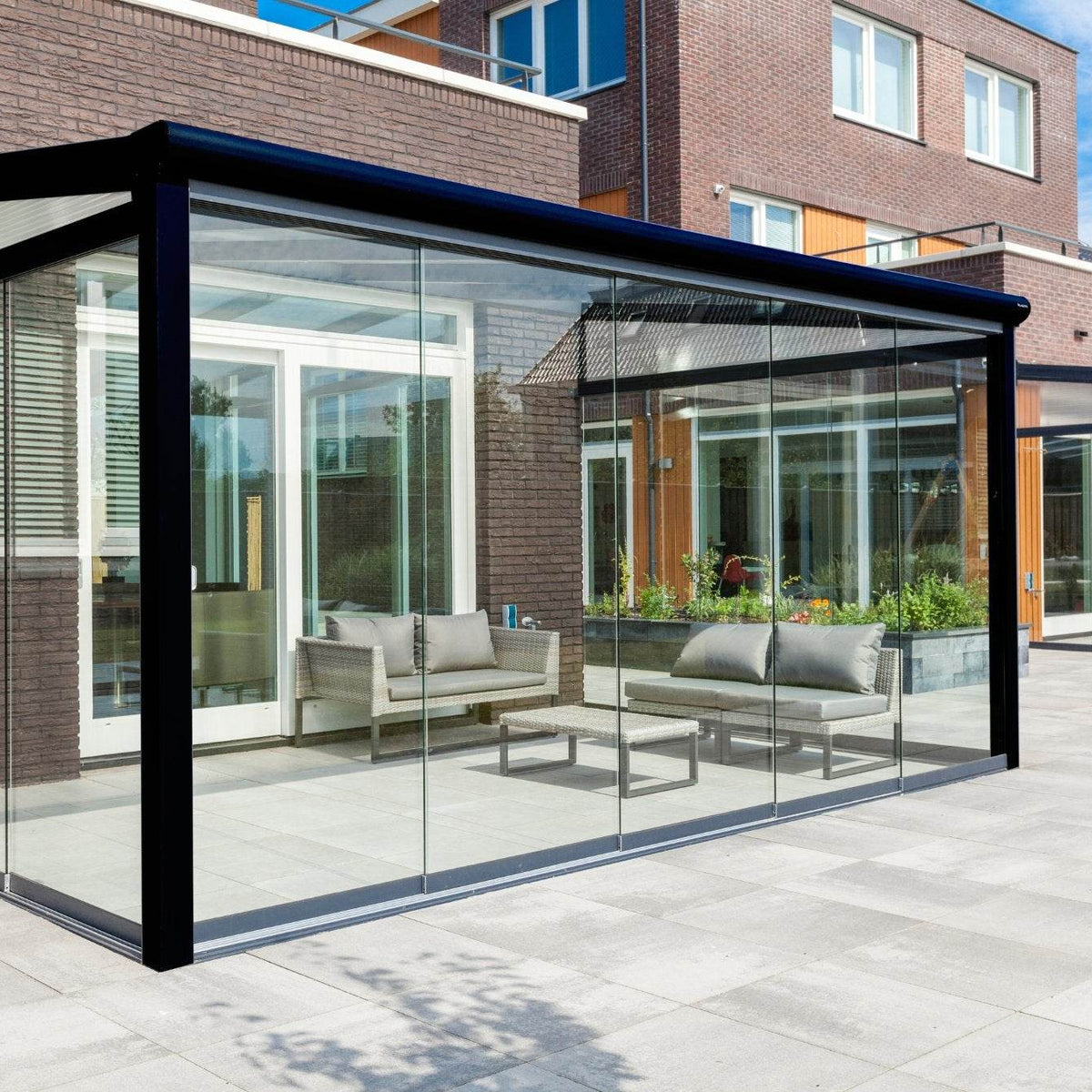Stylish Canopies & Verandas for Shopping Centres – Falcon Canopies